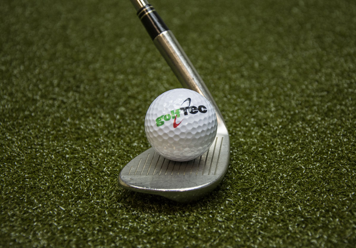 Improve Your Hands With These Golf Tricks & Gimmicks - The GOLFTEC Scramble
